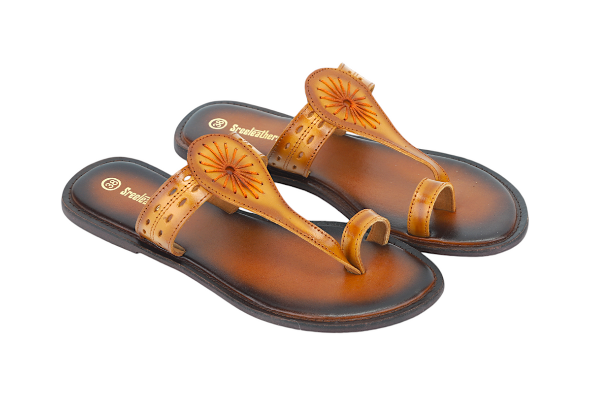 LADIES FLAT LEATHER CHAPPAL 996132 – SREELEATHERS